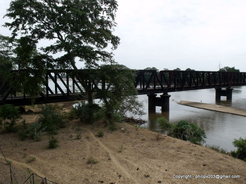 philipveerasingam: Old Highway/Railway hybrid bridge and new highway ...