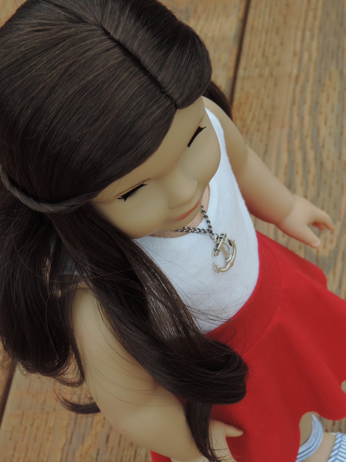 Reverie Dolls: Beth by the Shore -- A Photoshoot