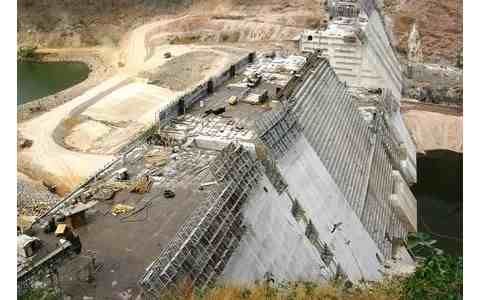 Ghana Rising: Ghana & Ivory Coast’s Political Waters…………….