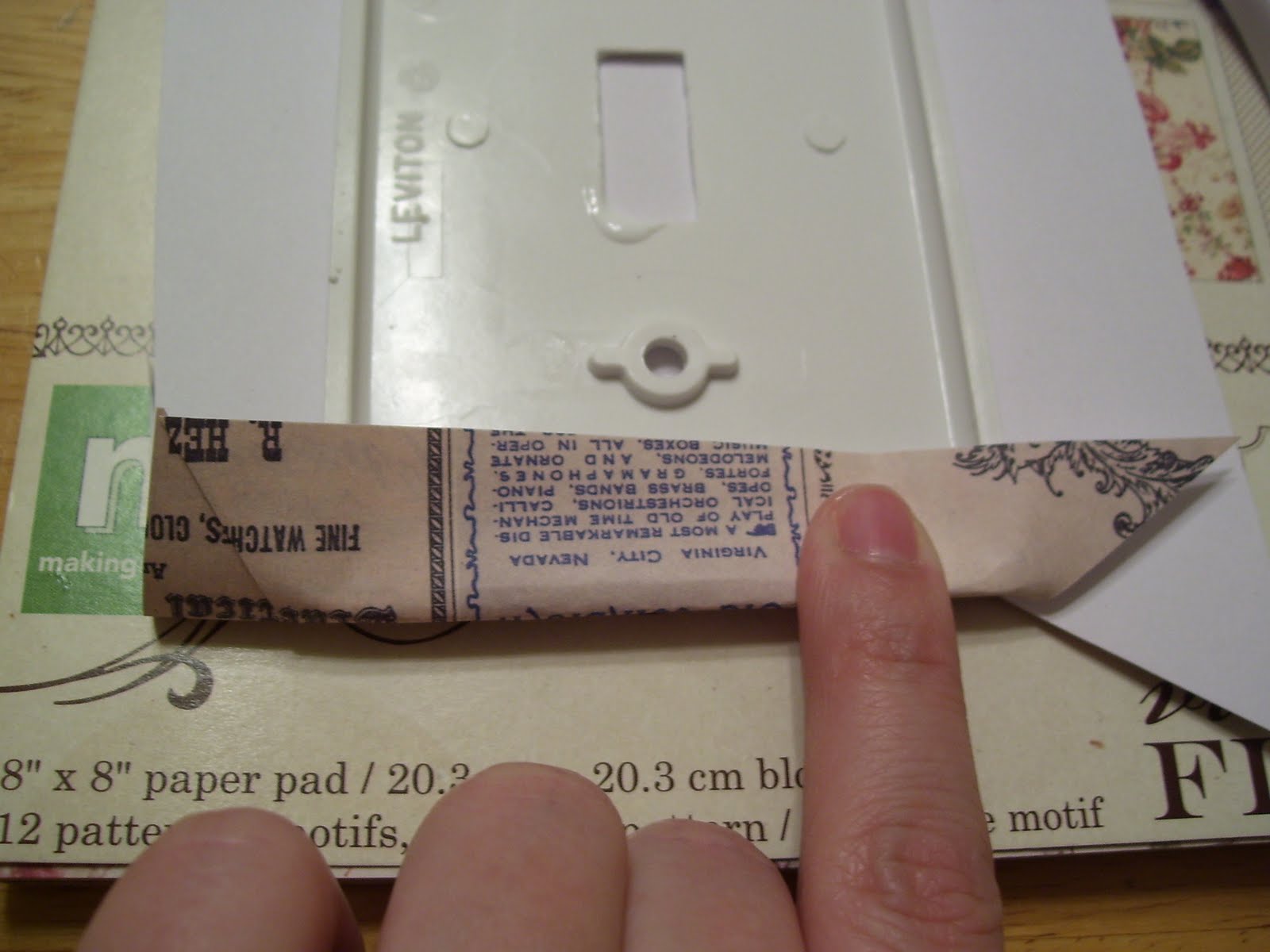 Whimsically Homemade: DIY Light Switch Plates