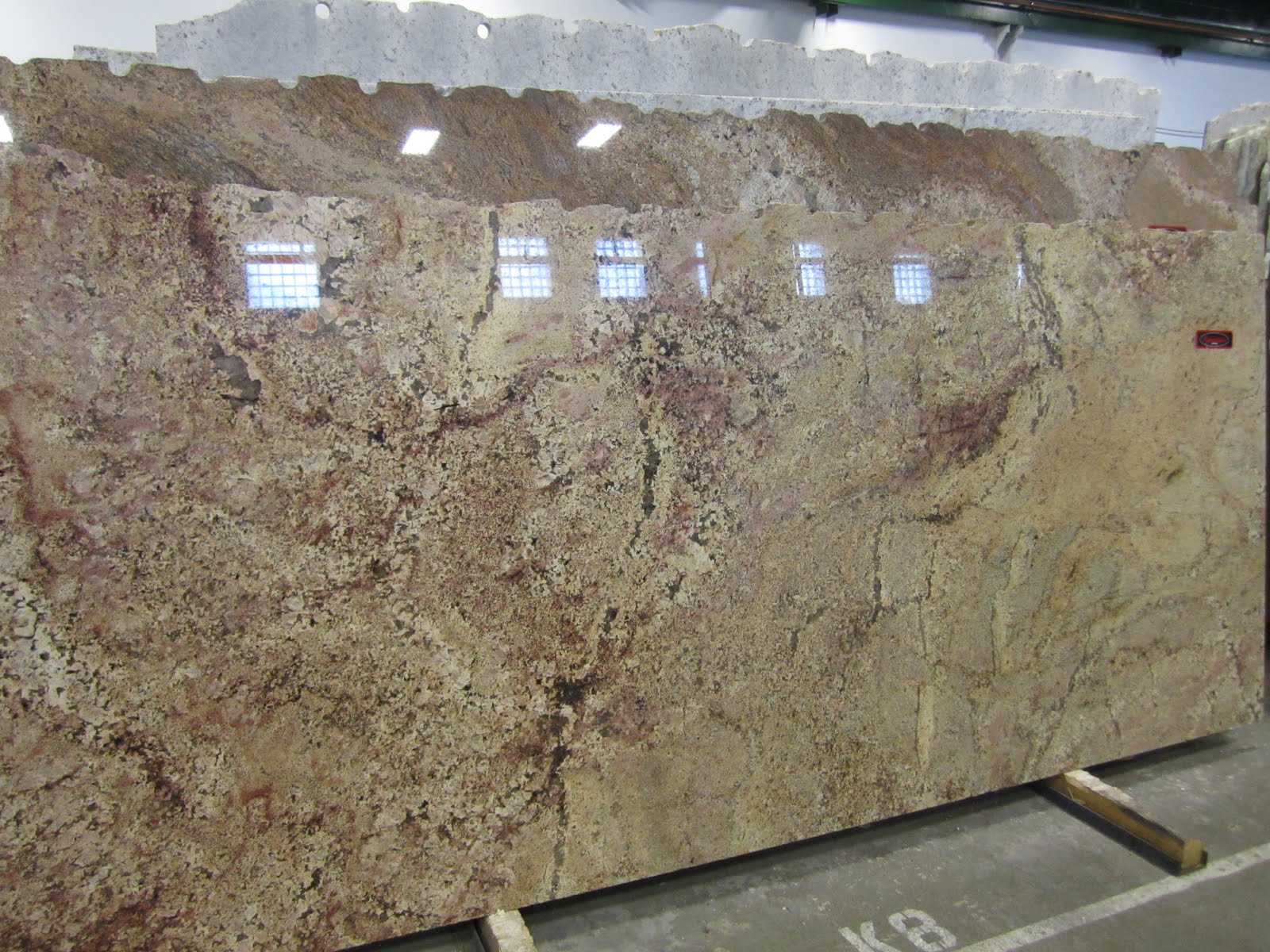 USC granite: African Ivory 126 x 65