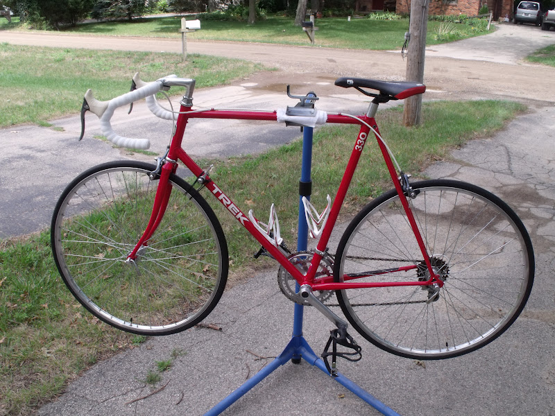 Hugh`s bicycle blog: Getting to Work on The Trek 330