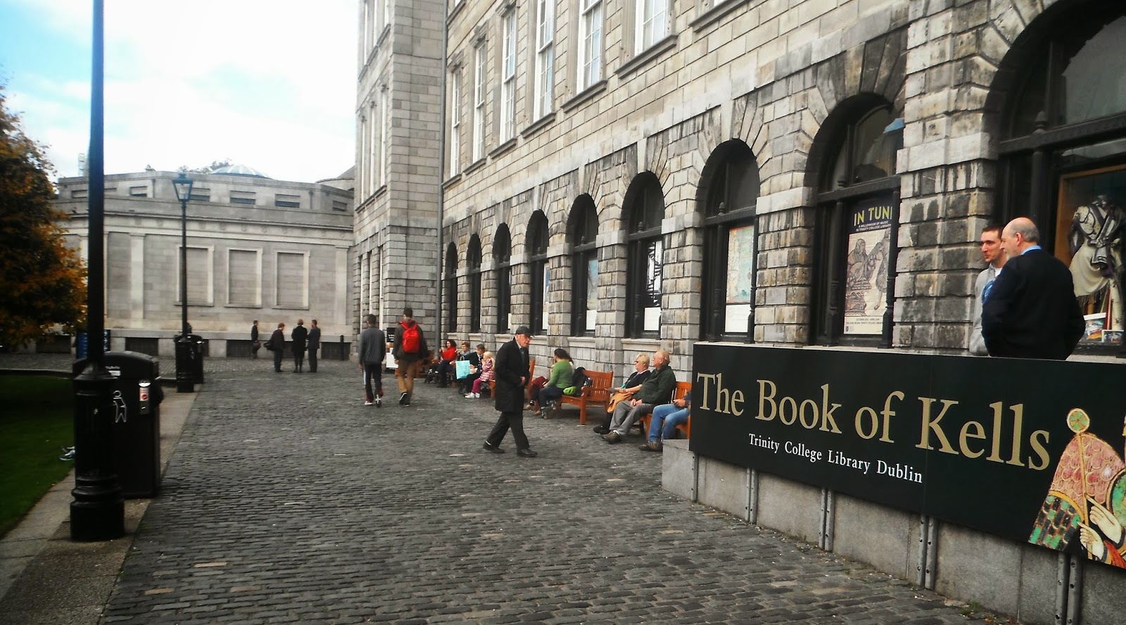 Patrick Comerford: Combining the old and the new in a room in the Old ...