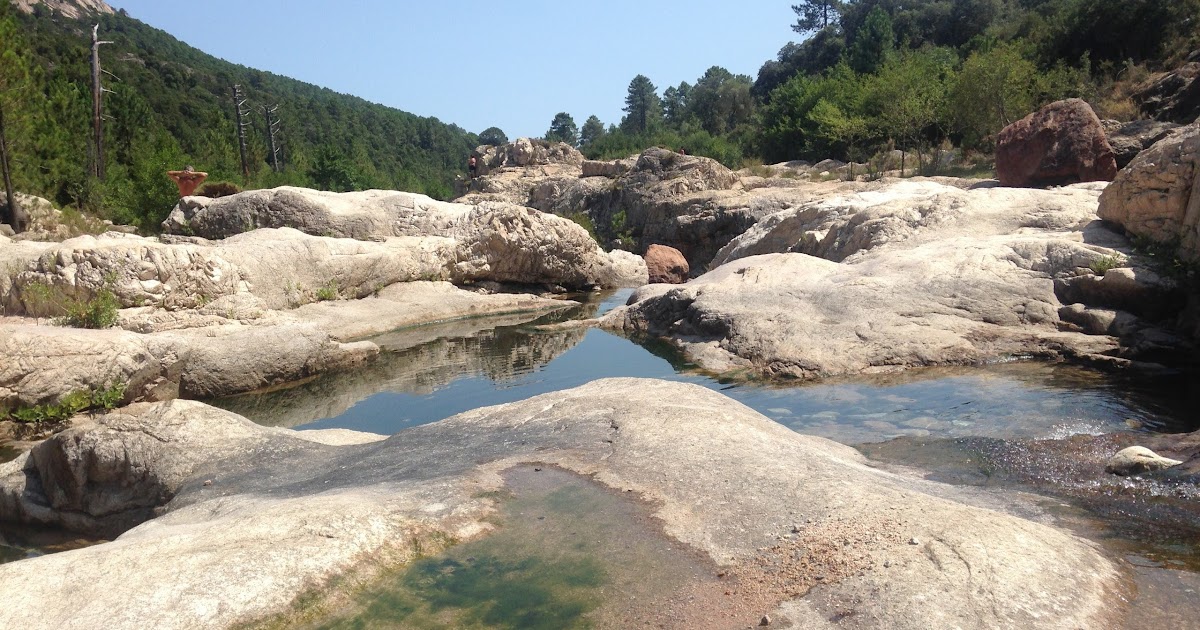 La rivière du Cavu et ses piscines naturelles