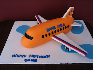 Cakes by Julia: Airplane Cake!