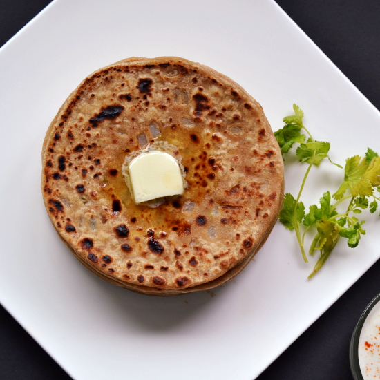 Paneer Paratha Recipe | Easy Paratha Recipe | Stuffed Bread | Forks N ...