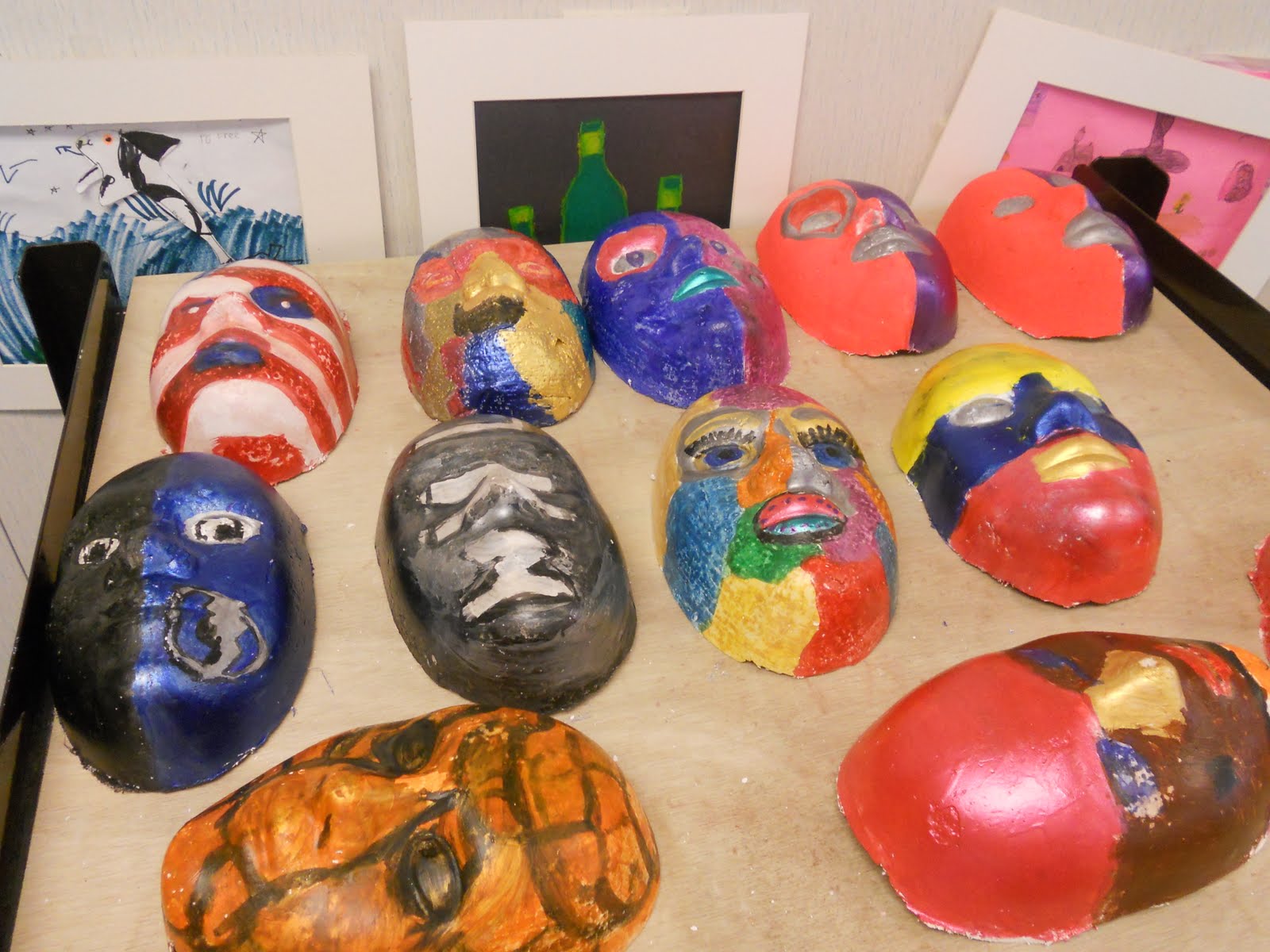 Brightest Crayon in the Box!!!: 5th Grade MASKS!!!!