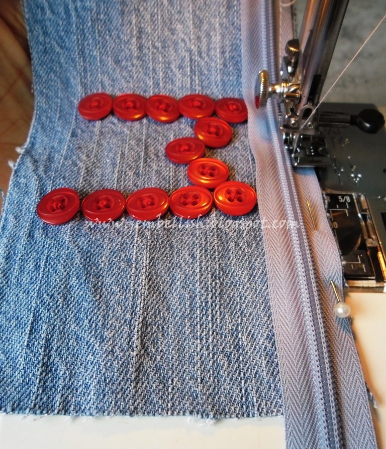 Creating my way to Success: iPod keychain case tutorial