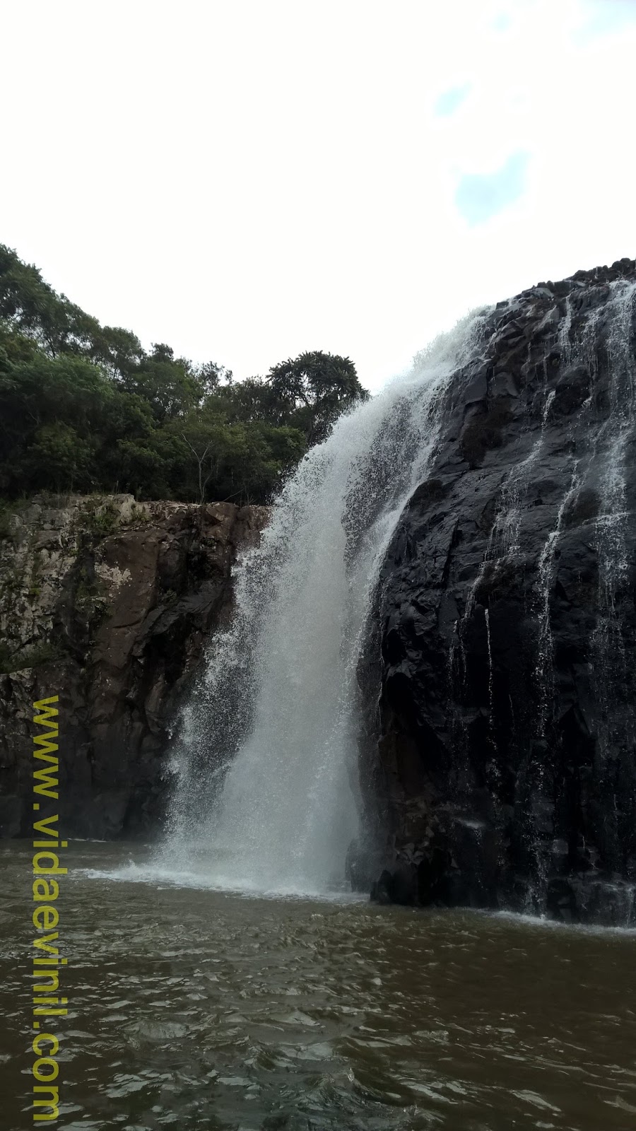 CACHOEIRAS DE PORTO UNIÃO DA VITÓRIA - SC/PR: SALTO DO VAU - RIO PALMITAL