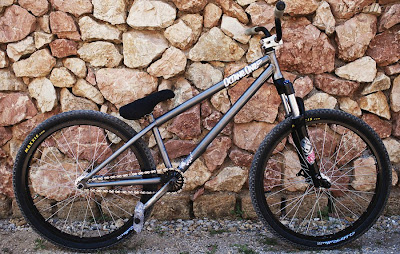 Litegallery: Octane One Spark by Animal