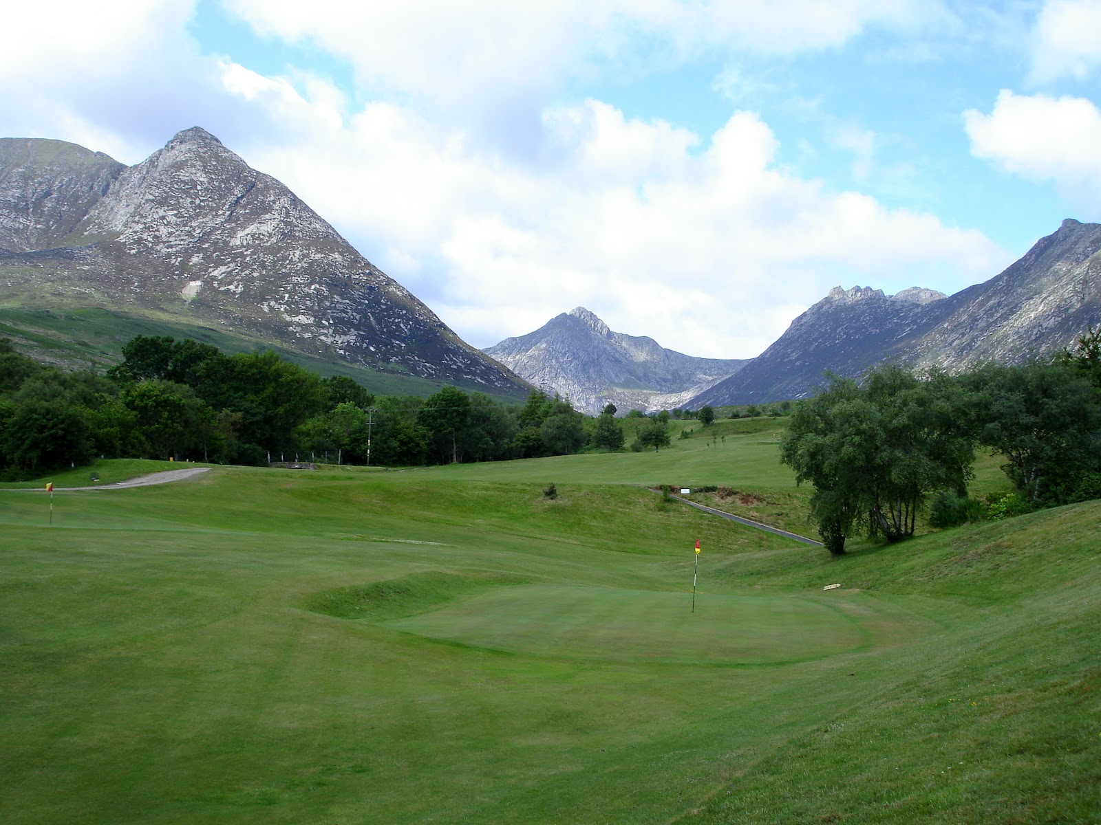 Scottish golf courses - all of them: Corrie GC - Course no 587