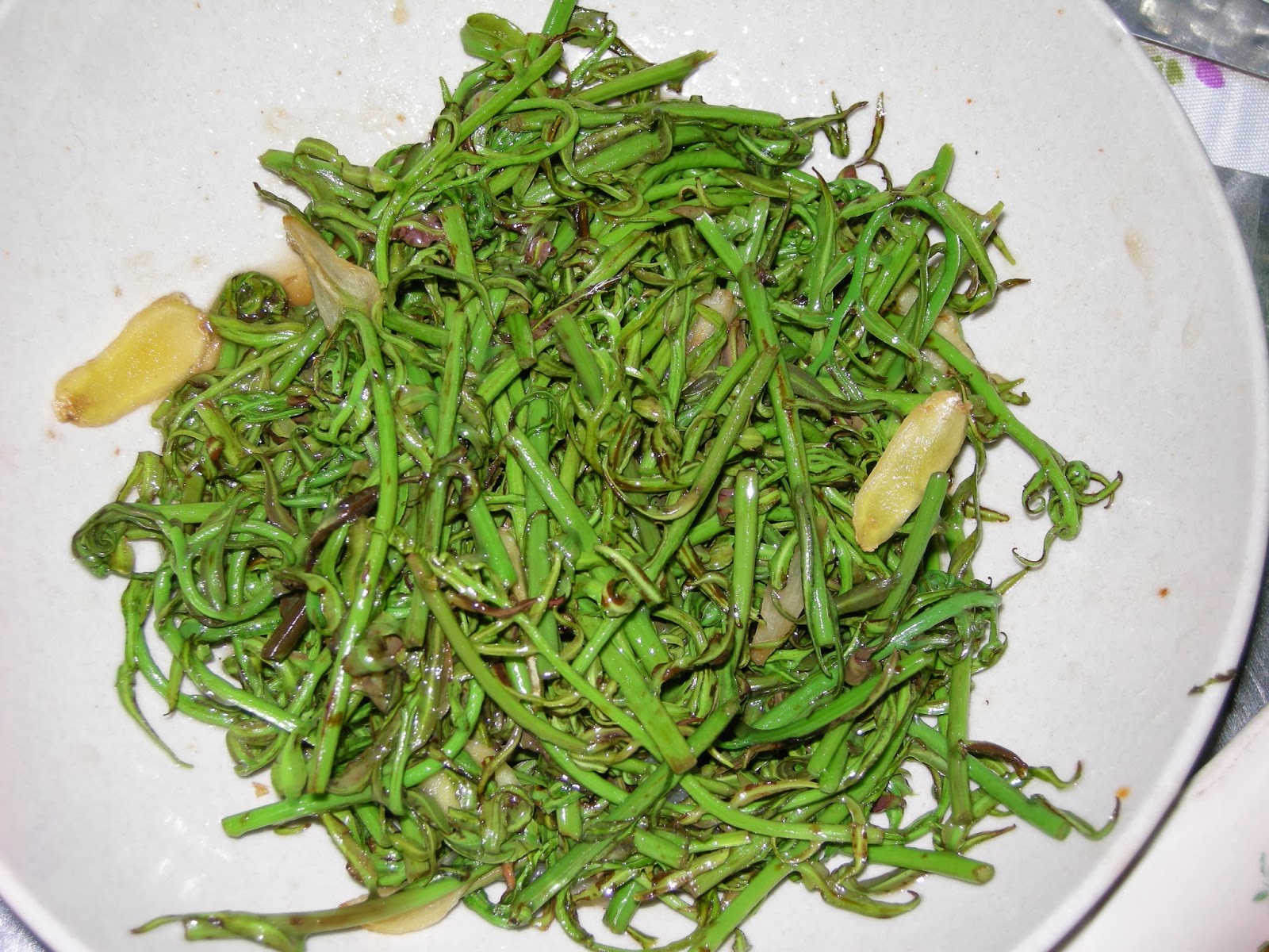 Home Cooking: Fiddle-head ferns