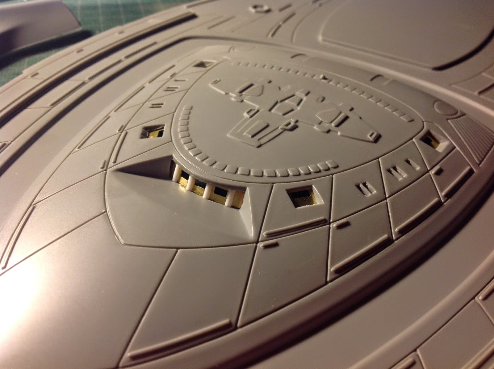 The Irate Modeler: Revell U.S.S. Voyager Build