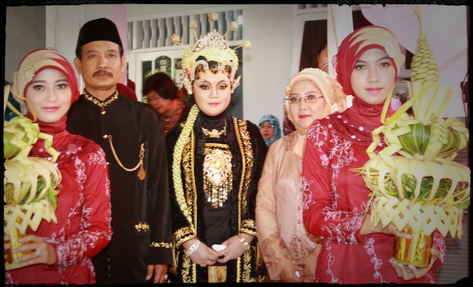 Tahap Demi Tahap Prosesi Temu Manten