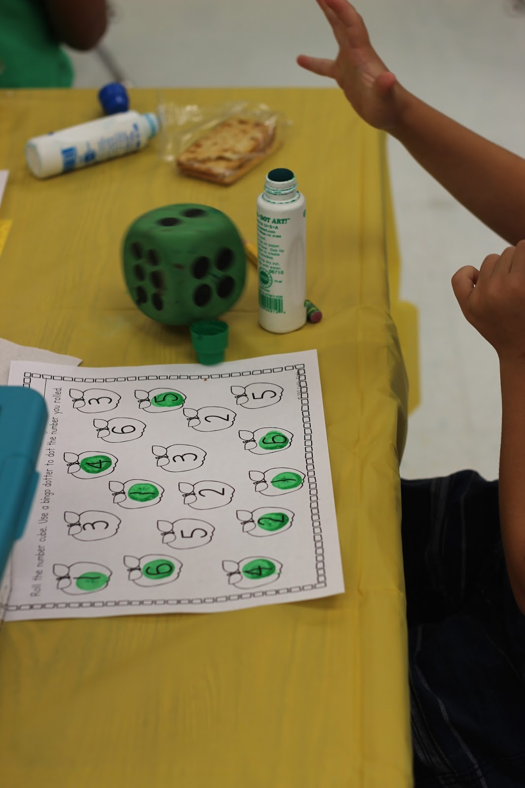 Kindergarten Smiles: Apple Day