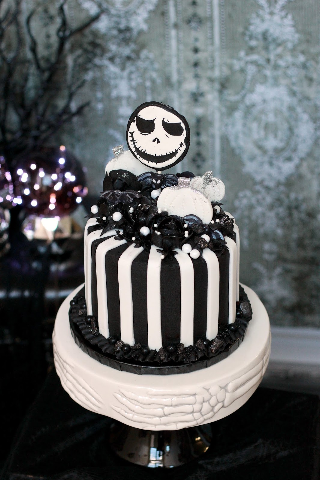 Feeding My Addiction: HAPPY HALLOWEEN: A Jack Skellington Edition