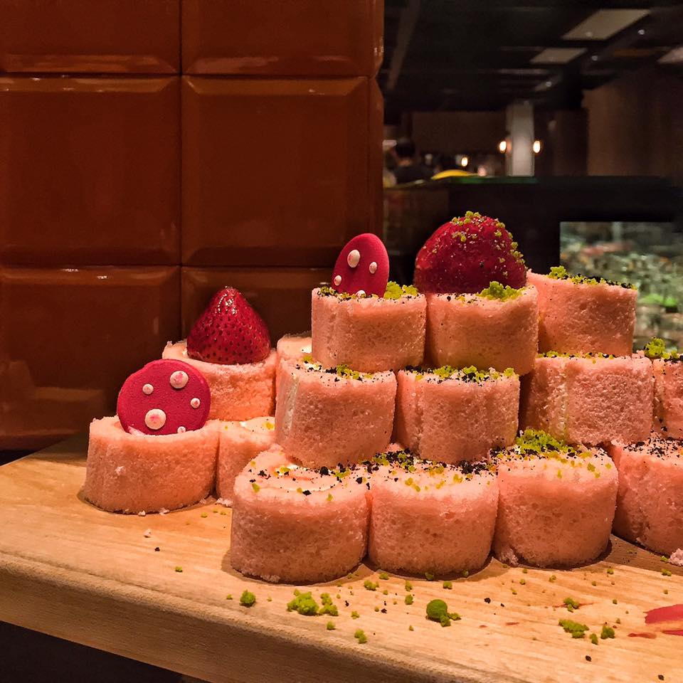 Hotel Jen Tanglin Singapore: Sneak Preview to J65's Eat Through The ...