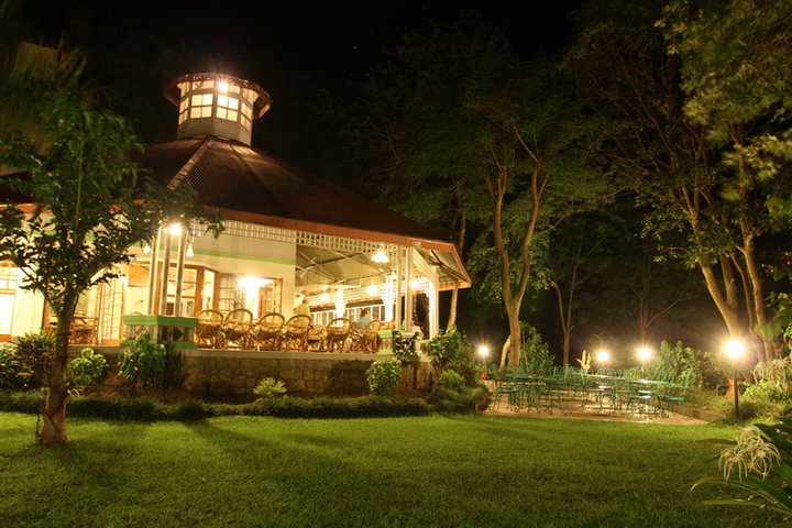 Riverside Springs Resort – Escape The City! | Lexlimbu