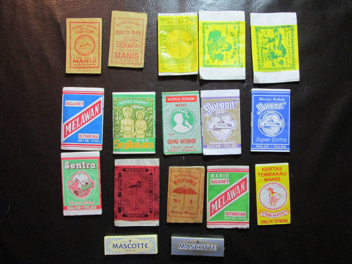 XIAOFENG ANTIK: SET: ROKOK, KERTAS SIGARET DAN BUMBU