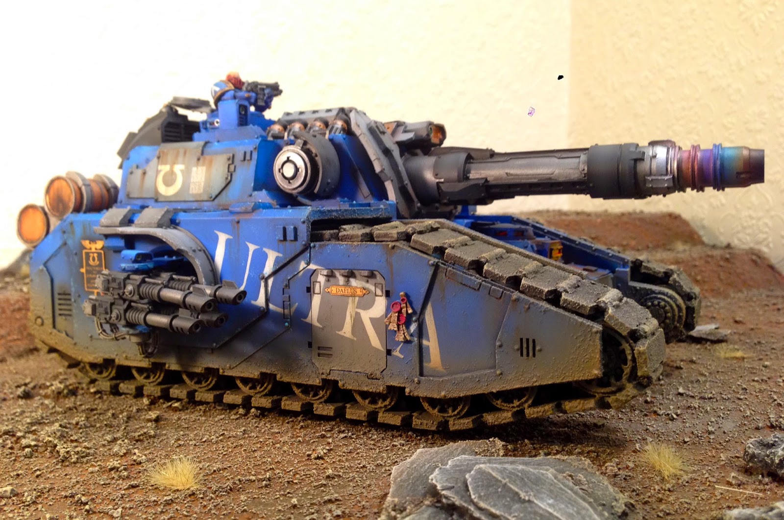 Ultramarines Super Heavy Falchion Tank