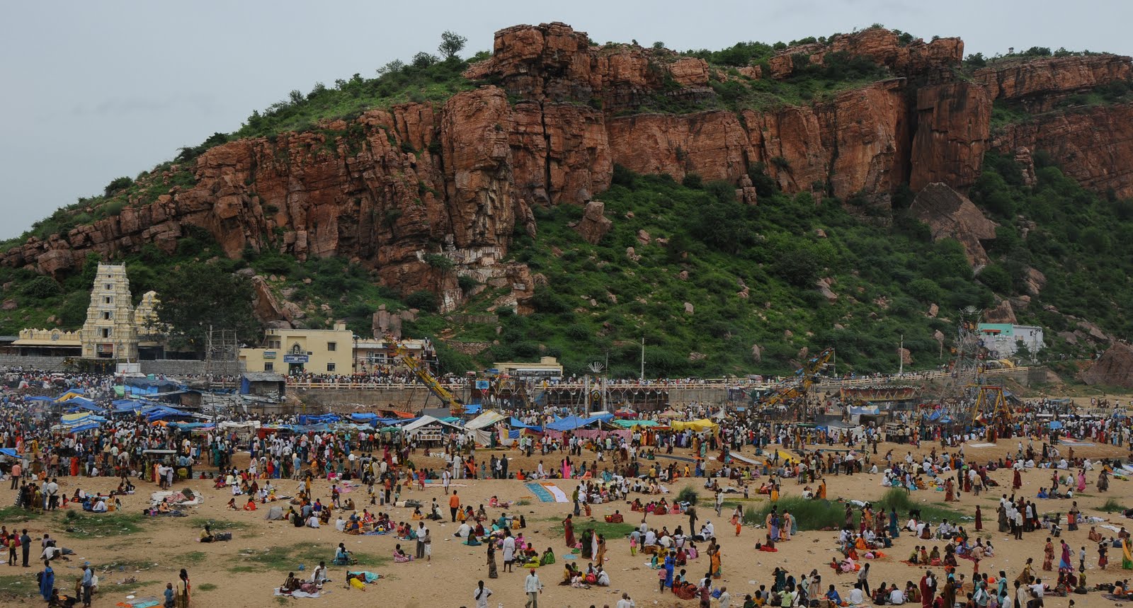 Raayalaseema : Gandi Veera Anjaneya Swami Kshetram/Temple