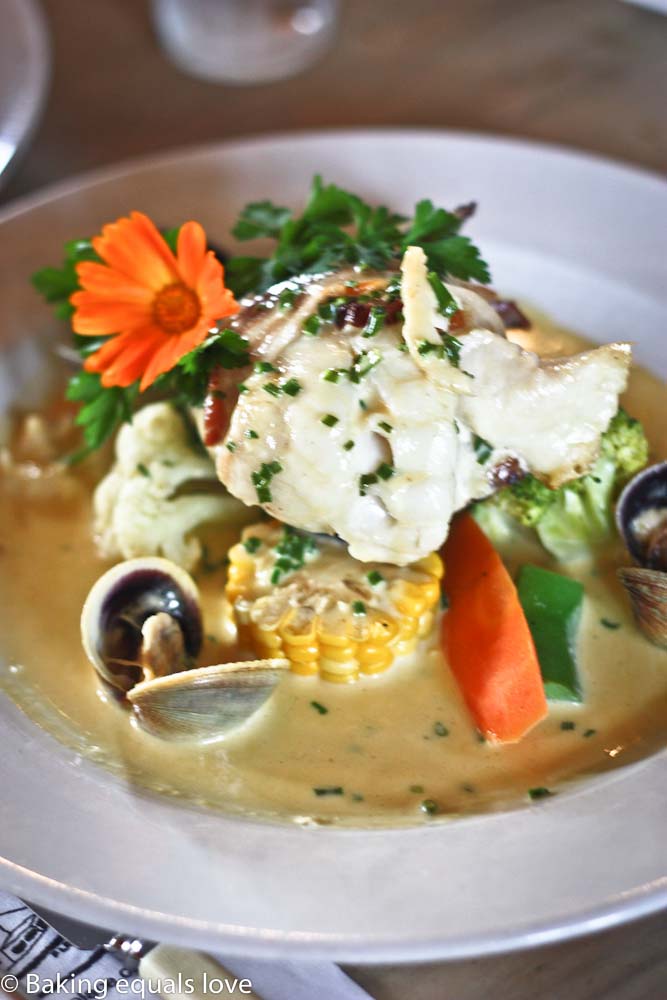 baking = love: A blooming great meal: Fleur's Place, Moeraki