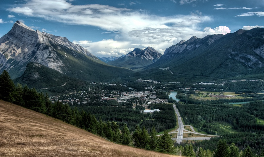 Let's travel the world!: Banff National Park