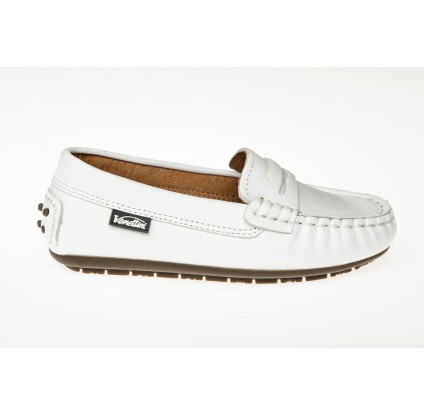 New Age Mama: Venettini Shoes Review & Giveaway