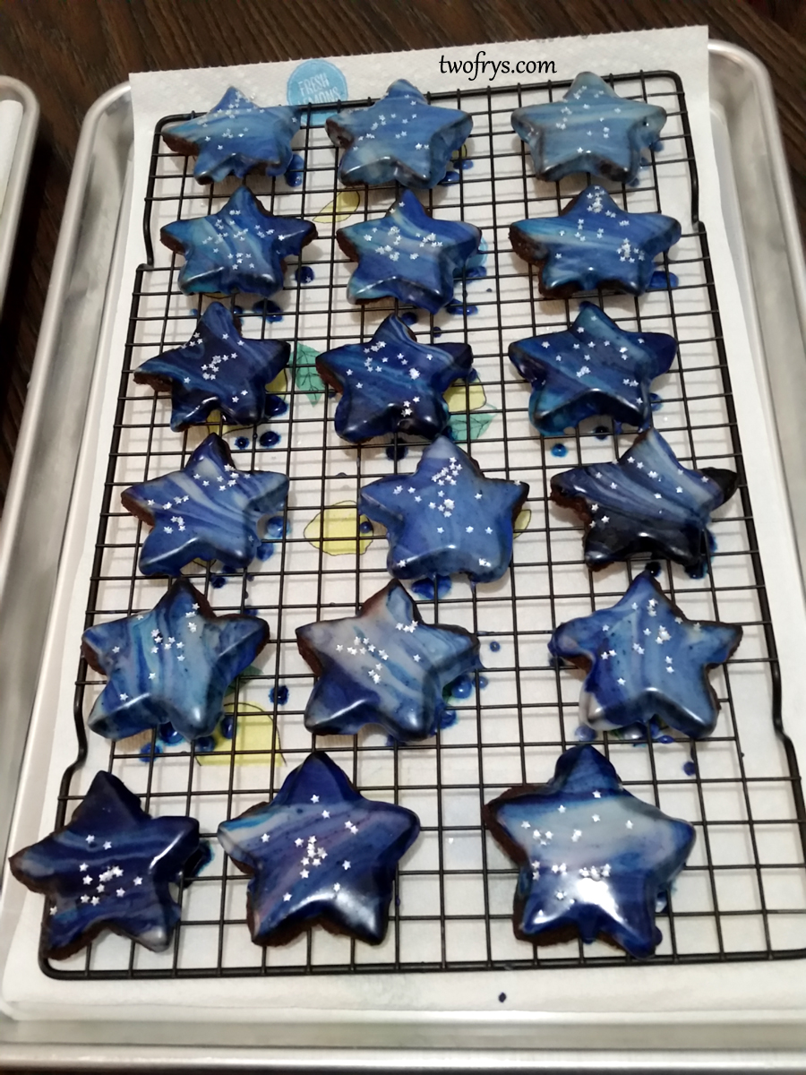 Two Frys: Eclipse Galaxy Cookies