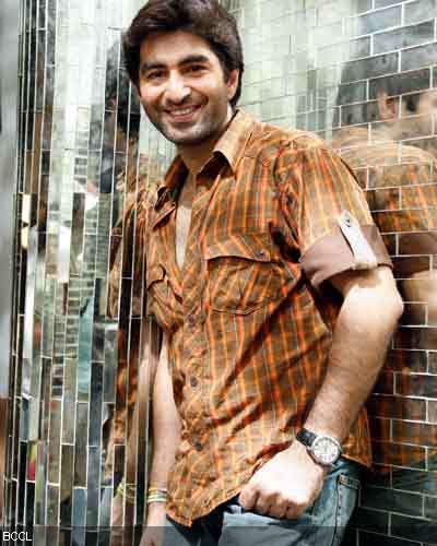 HOT ACTRESSES PICTURES AND GOSSIPS: Jeet Bengali Actor Latest ...