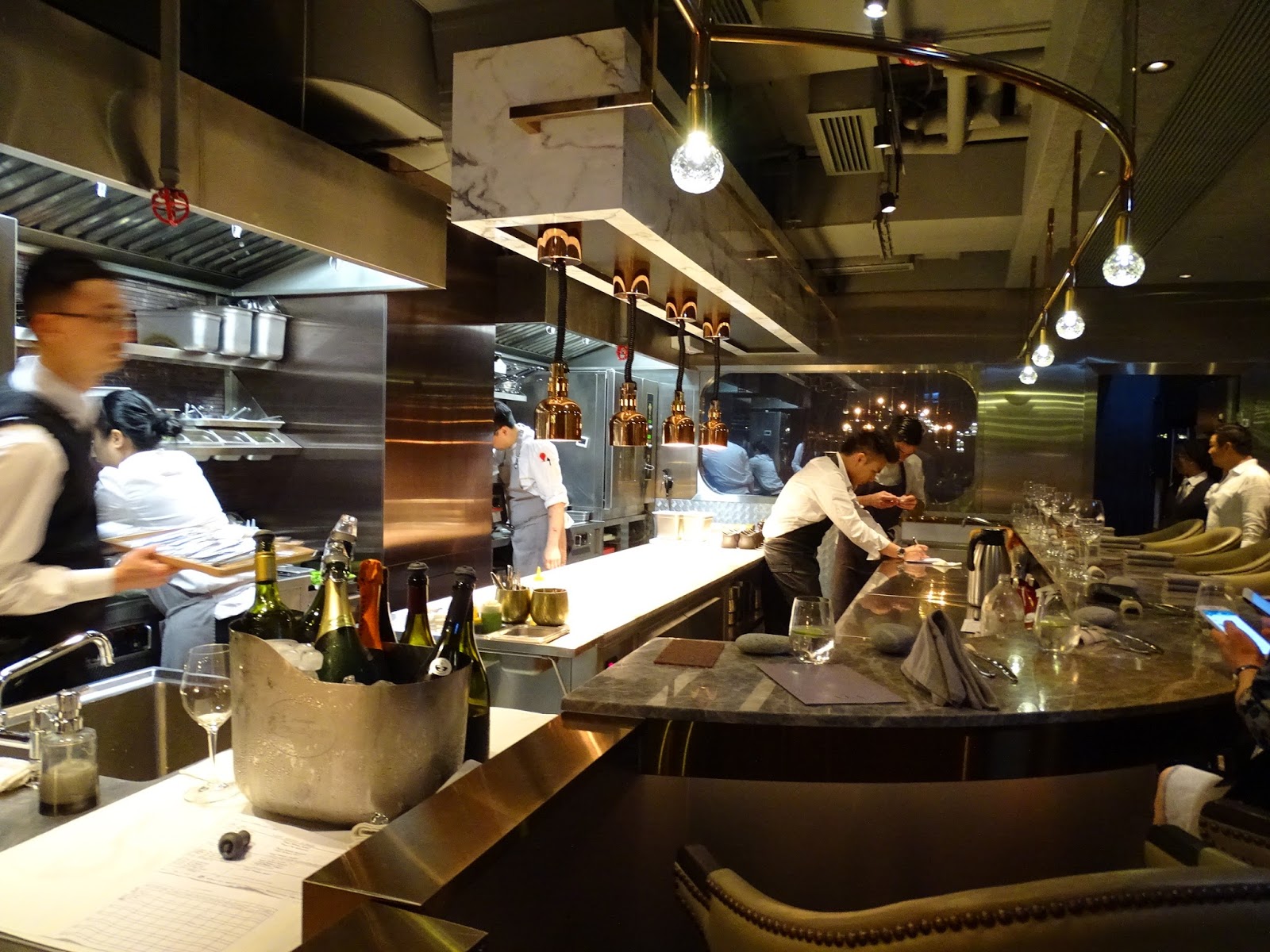 VEA Restaurant and Lounge (Hong Kong, CHINA) ★★★★★ | A traveling foodie ...