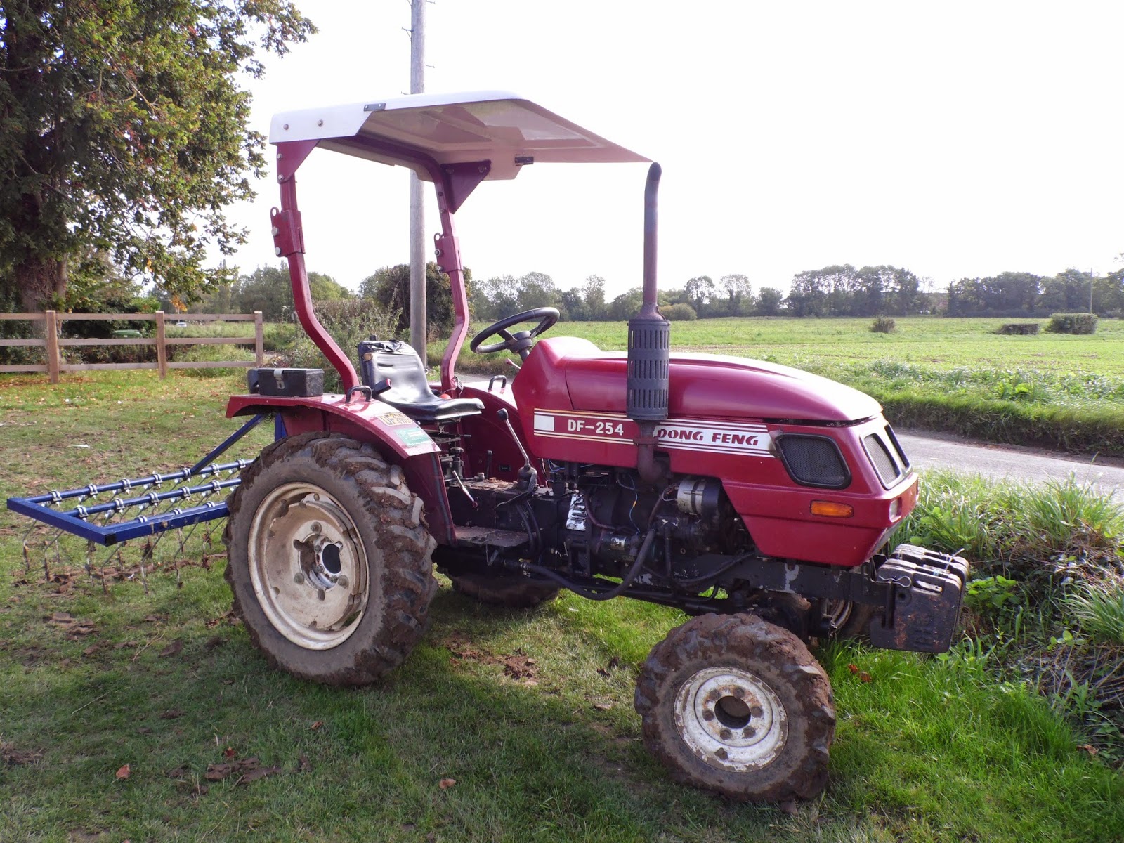 Tractors at Work UK: Dong Feng Mini Tractor DF 254
