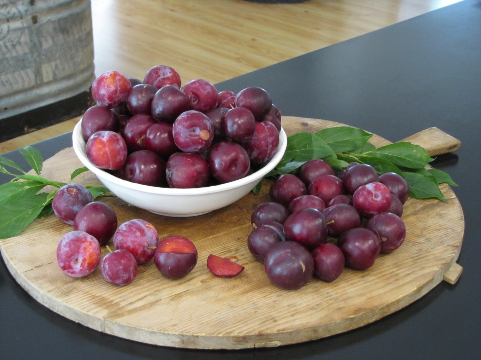 The Antique Gardener: Summertime and Plum Jelly
