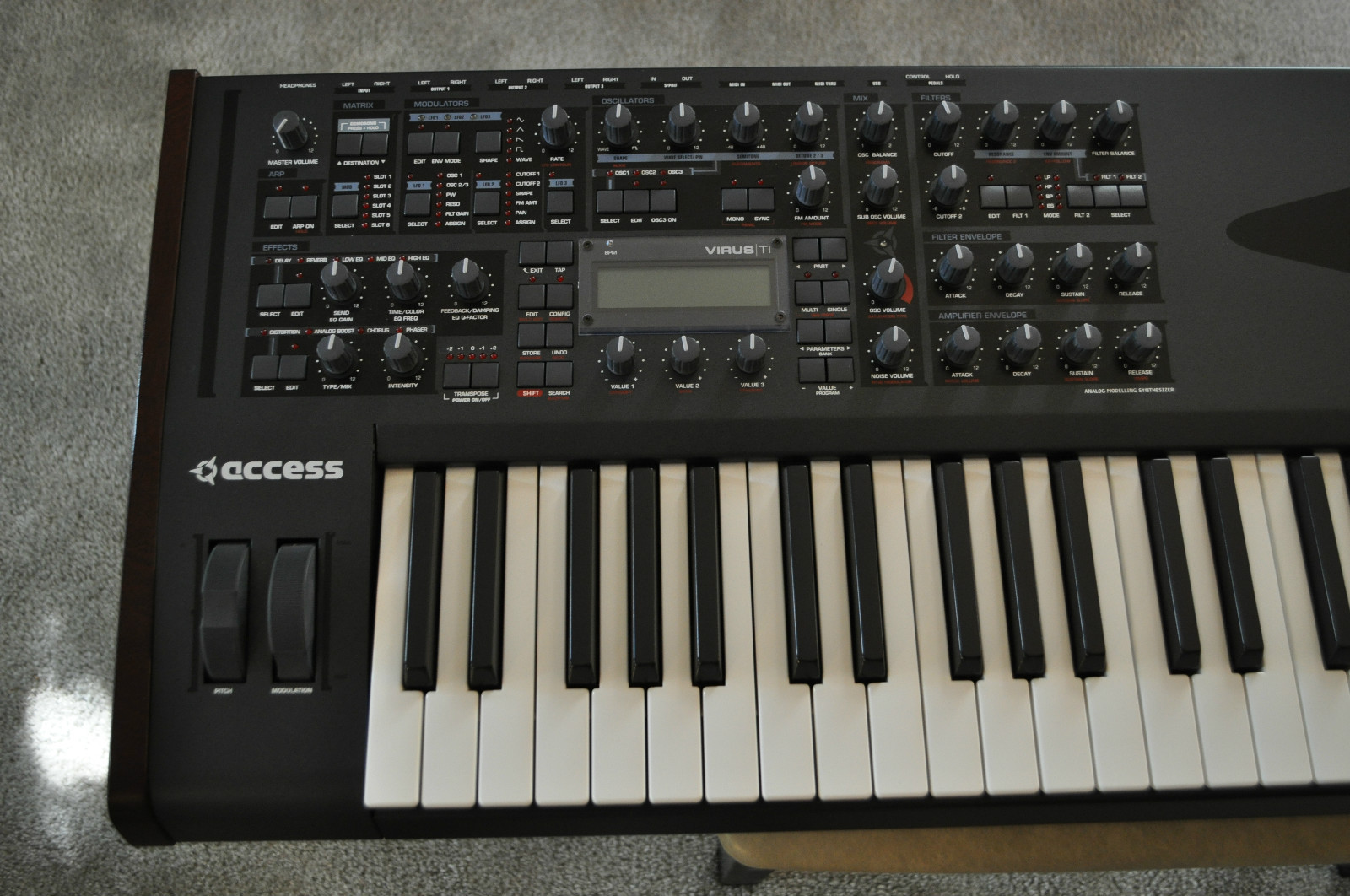 MATRIXSYNTH: Access Virus Ti Keyboard with Original Box