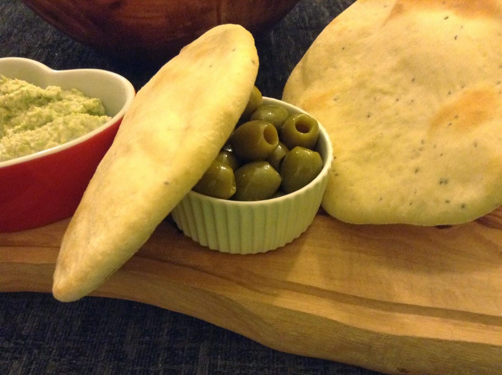 Let them eat (gluten free, lactose free) cake!: Pitta breads