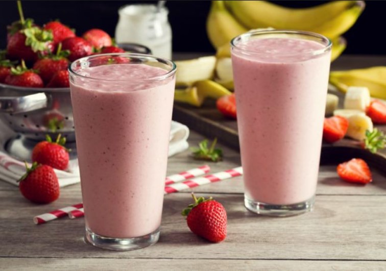 Mango Strawberry Sweetheart Breakfast Energy Smoothie | We are ...