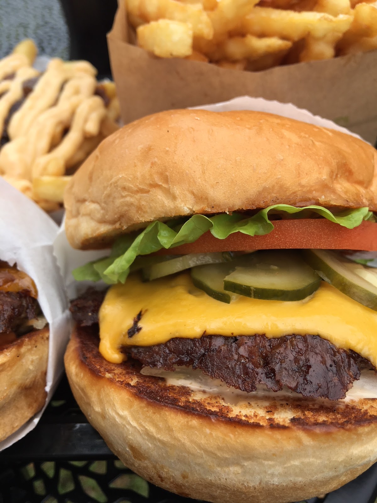 Hawaii Mom Blog: Chubbies Burgers