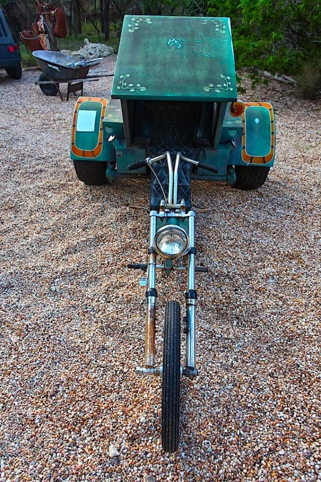dWrenched - Kustom Kulture and Crazy Bikes: dWRENCHED