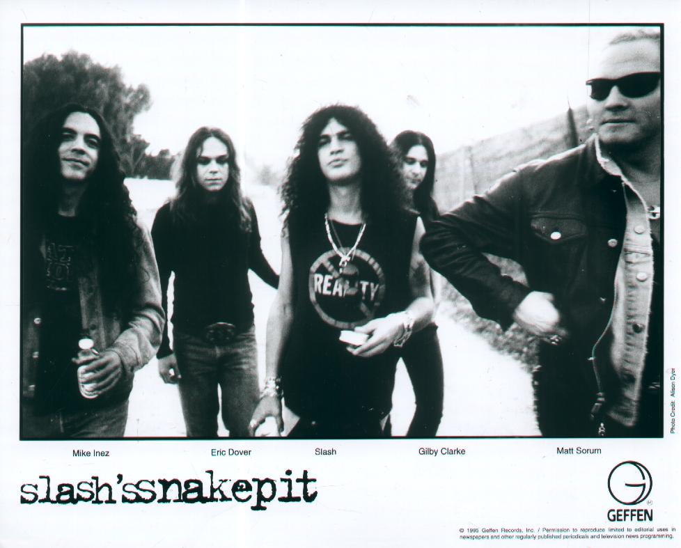 Filho da Ada: Slash's Snakepit - It's Five O'Clock Somewhere (1995)