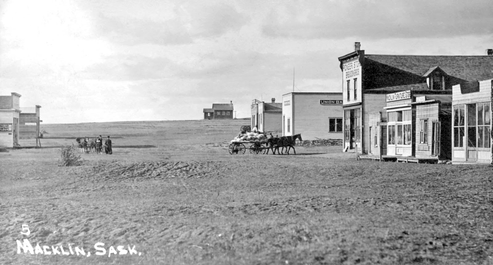 History in Photos: Prairie Towns