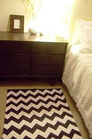 seek first: DIY Chevron Rug
