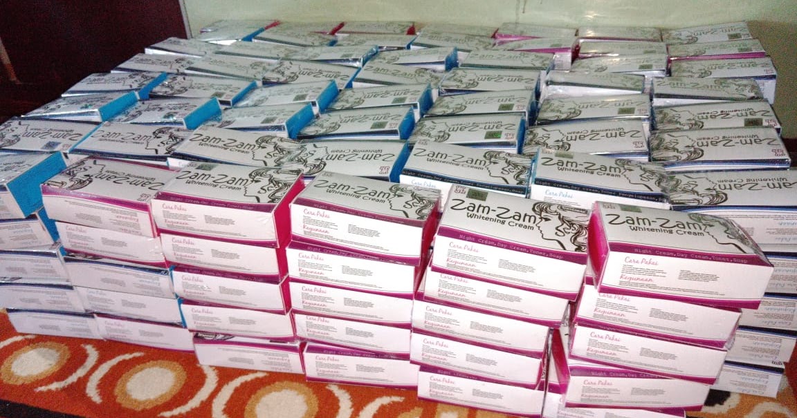 ": Jutawan Modal Jempol Produk Kecantikan