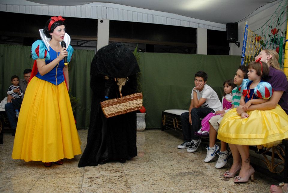 Silvia Vicentini - Ateliê de Festas