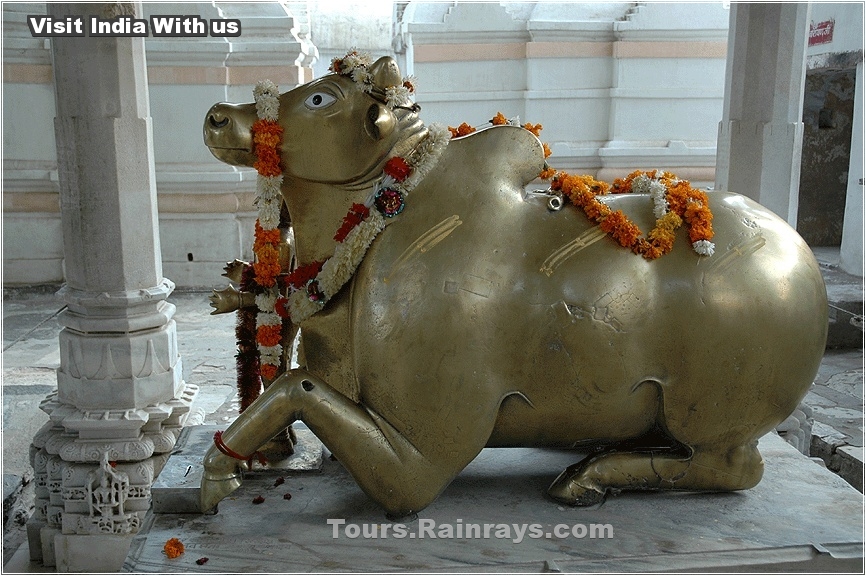 Tourist Attraction India: Mount Abu : Achaleswar Mahadev Temple