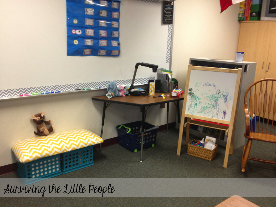 Surviving the Little People: Teacher Week: Classroom Digs