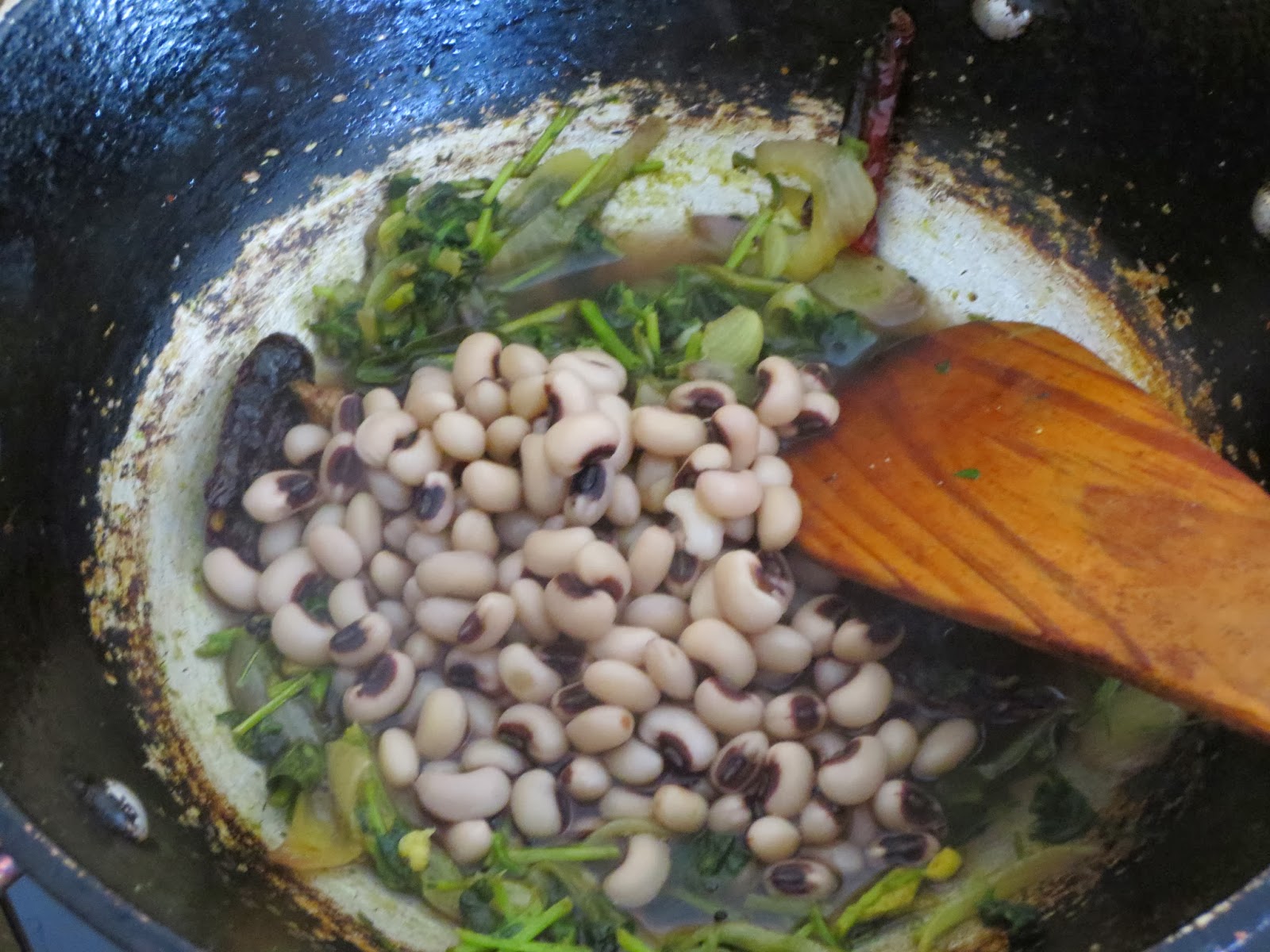 Alasande kalu huli / Cowpea sambar ~ Enjoy cooking