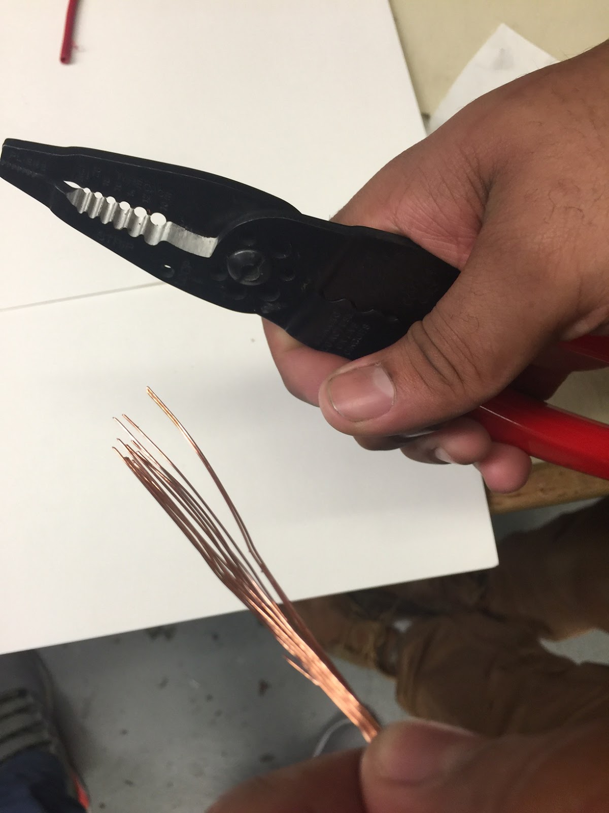 Deivi Suazo Engineering Blog: Model Copper Wire Motorcycle