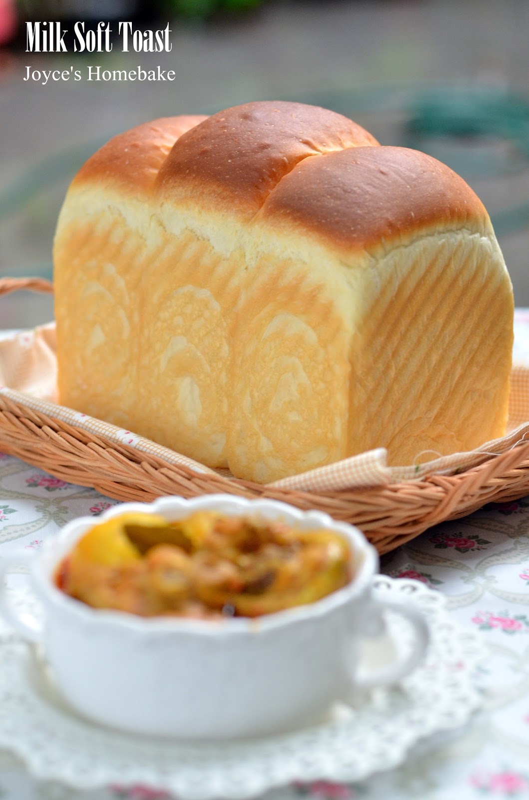 Joyce's Home Bake: Milk Soft Toast 牛奶软吐司 (一次发酵)