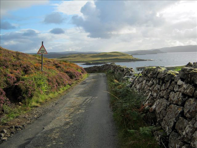 walking the rainbow trail: Caisteal Uisdein;the most haunted castle in ...
