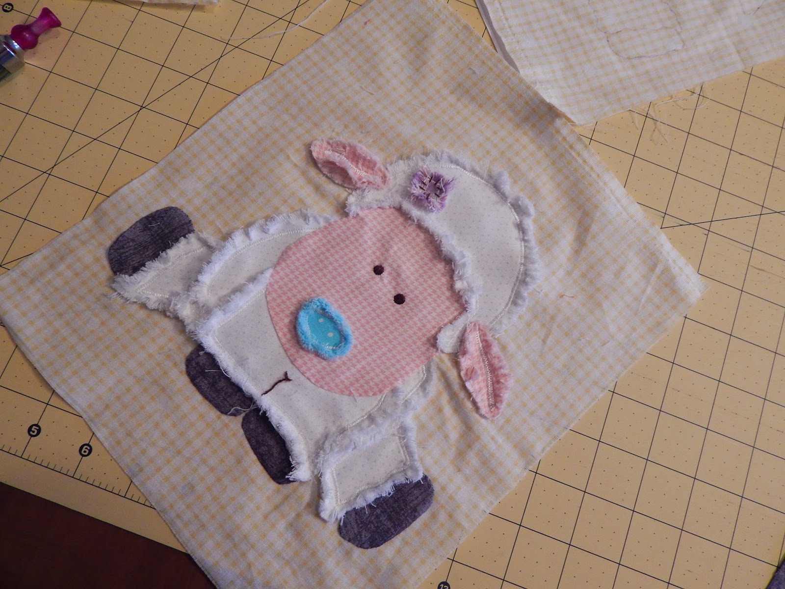 She's just a girl who creates...: Little Lamb Quilt Block